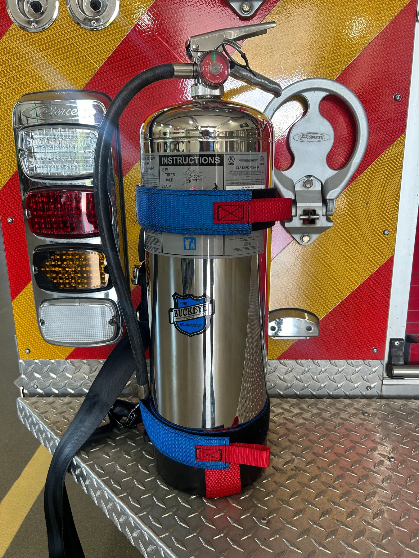 Pressurized Water Can/Extinguisher Deluxe Strap-FFECS-SP – Firefighter ...